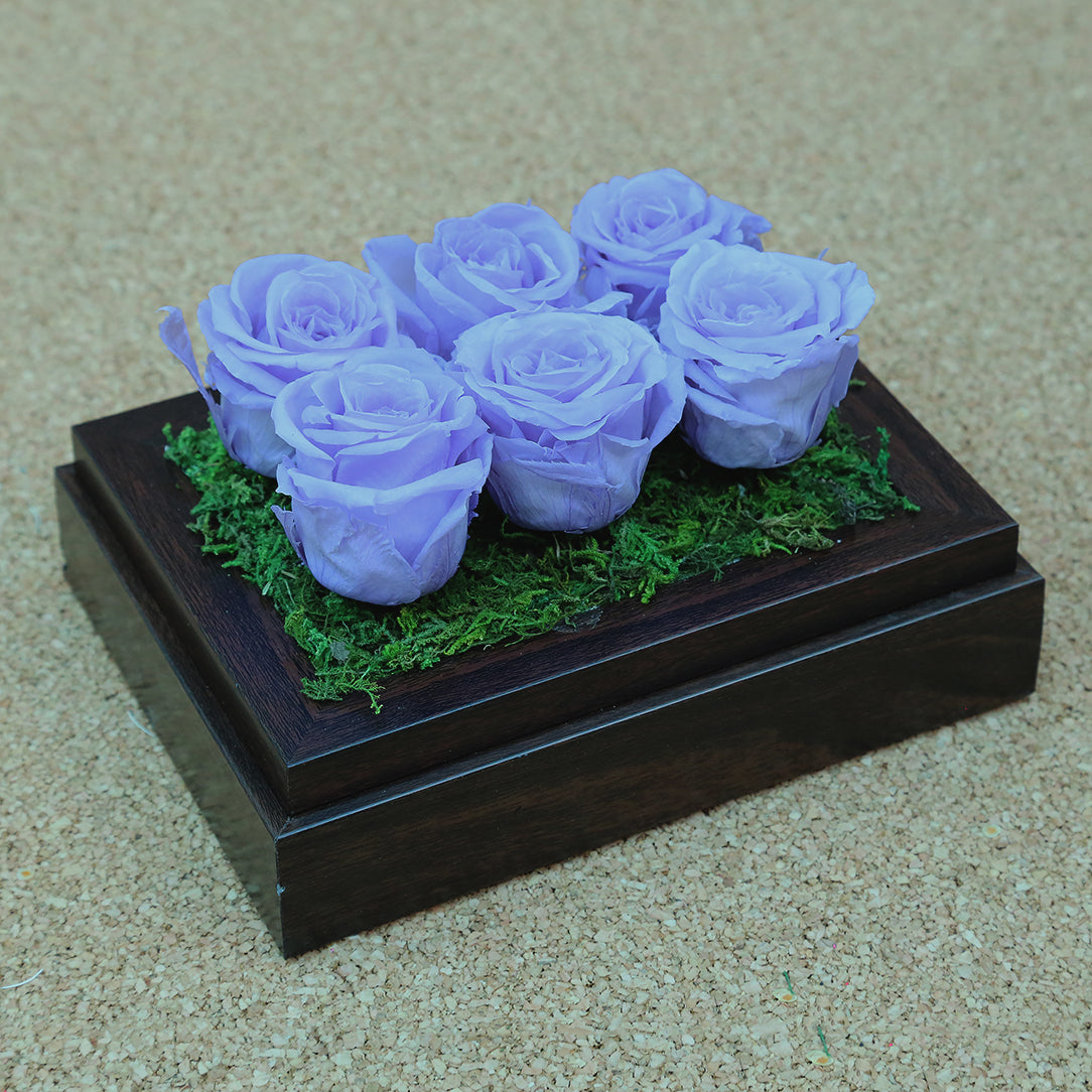 Infinity Blue Valentine's Day Roses | online flower dlivery in Dubai ...
